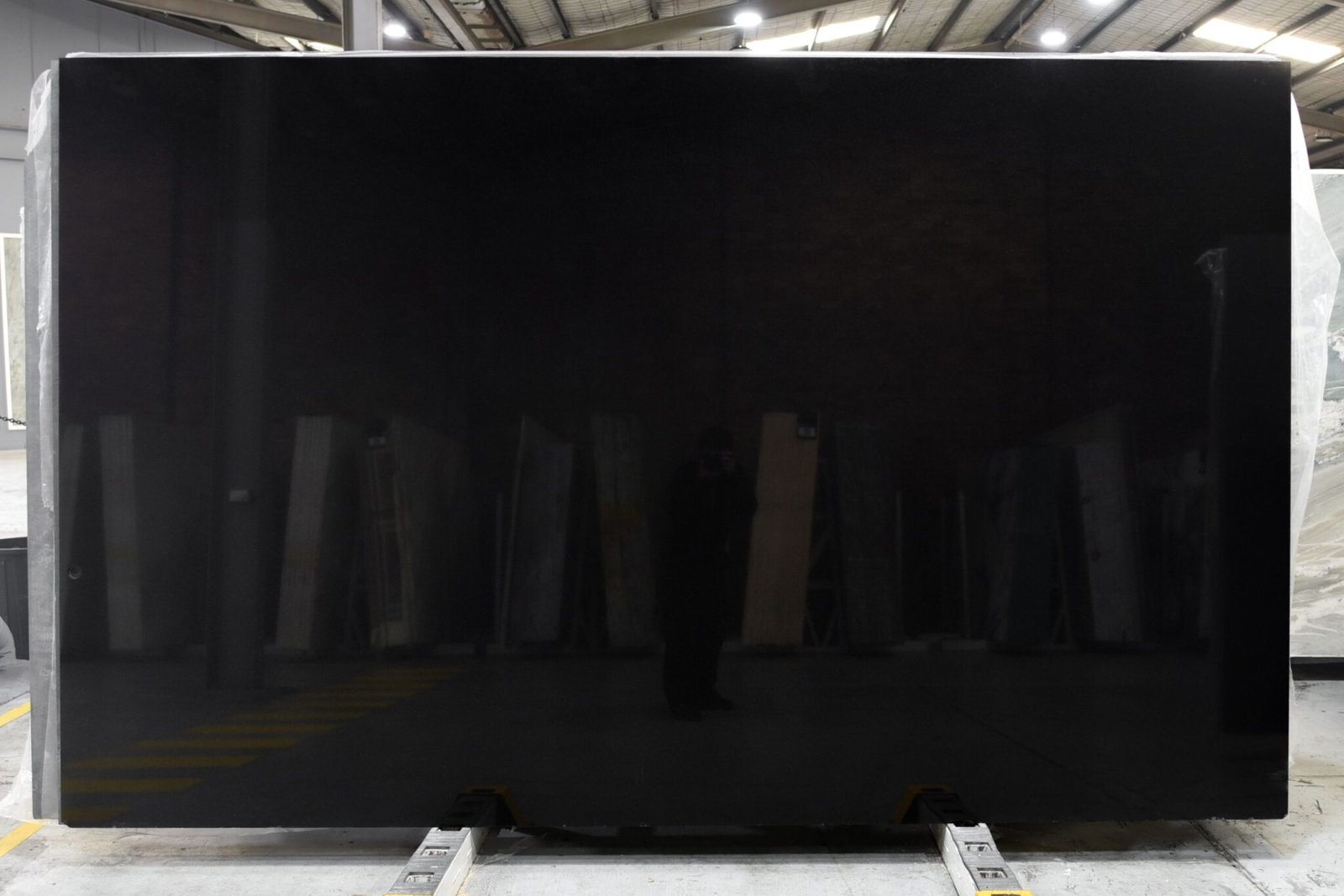 Indian Jet Black| Premium Granite Slab | Avant Stone
