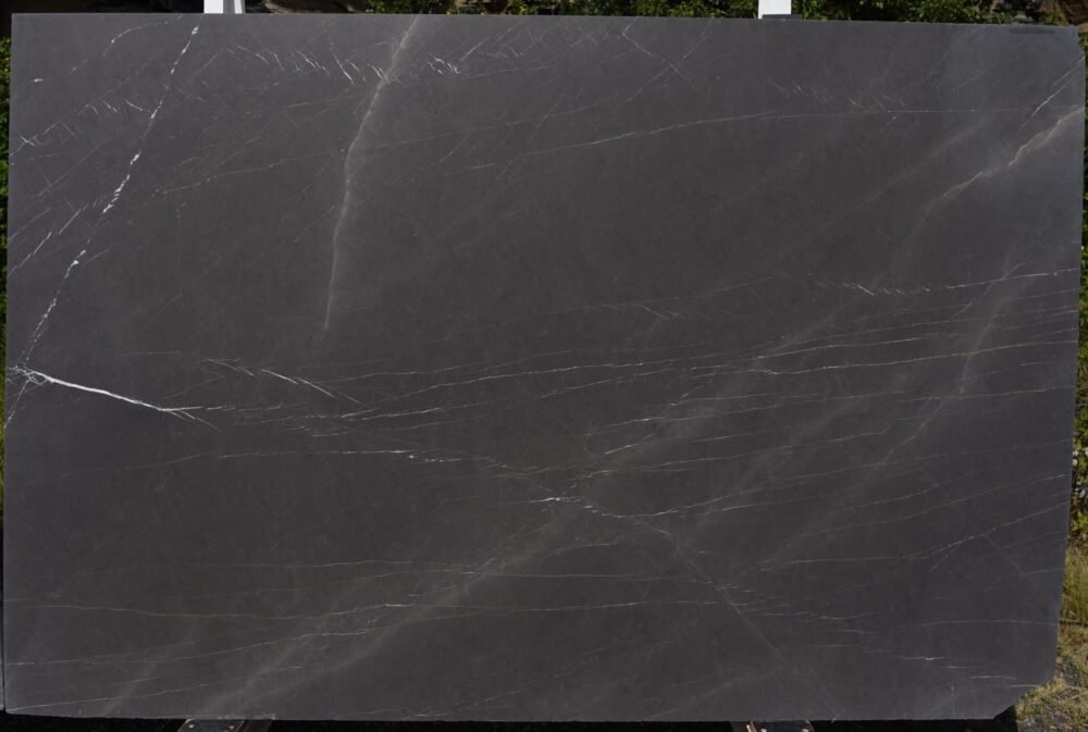 Pietra Grey Limestone | Premium Limestone Slab | Avant Stone